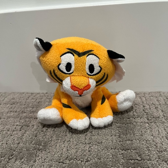 Toys | Disney Princess Aladdin Rajah Plush Toy 4 Sitting Cartoon Cute ...